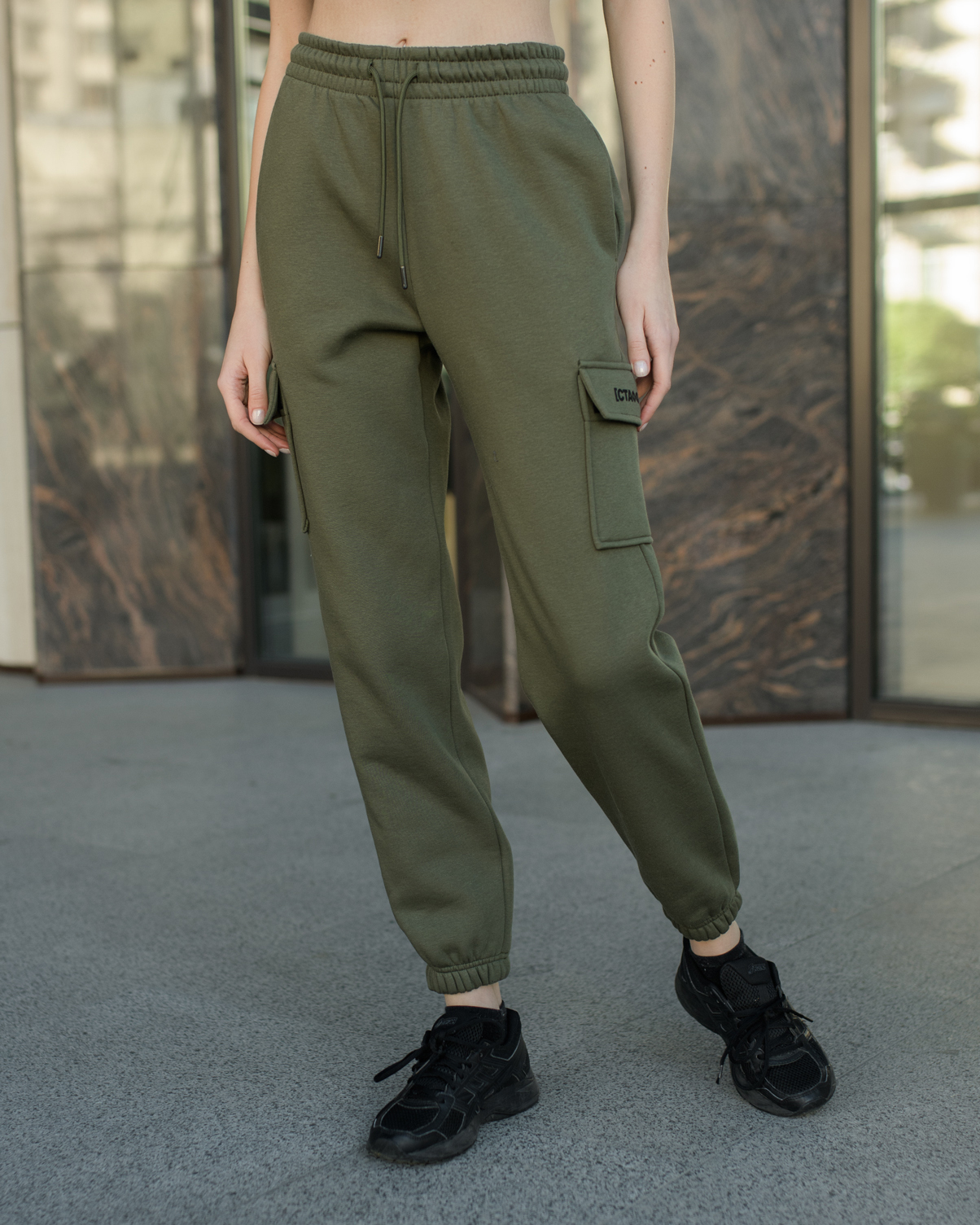 Джогери жіночі Staff cargo khaki fleece хакі теплі карго на флісі ...