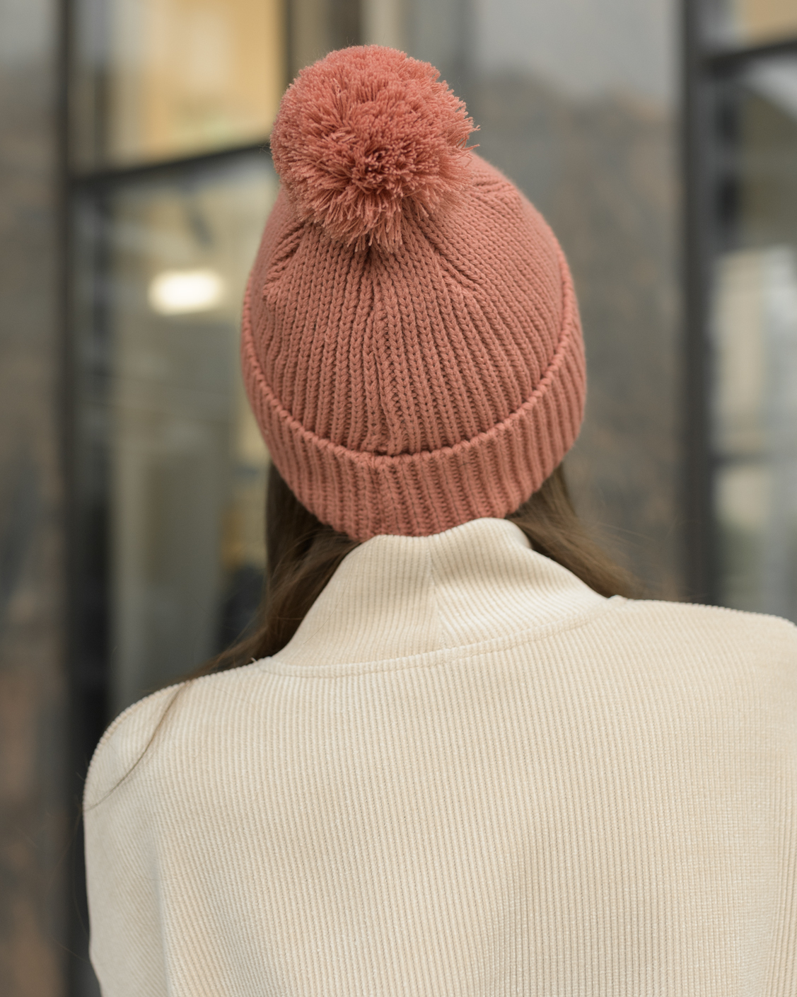 Шапка зимова жіноча Staff pompon peach персикового кольору тепла ...