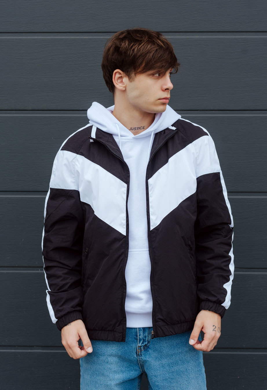 Вітровка чоловіча Staff gu c3 чорно-біла молодіжна демісезонна легка купити