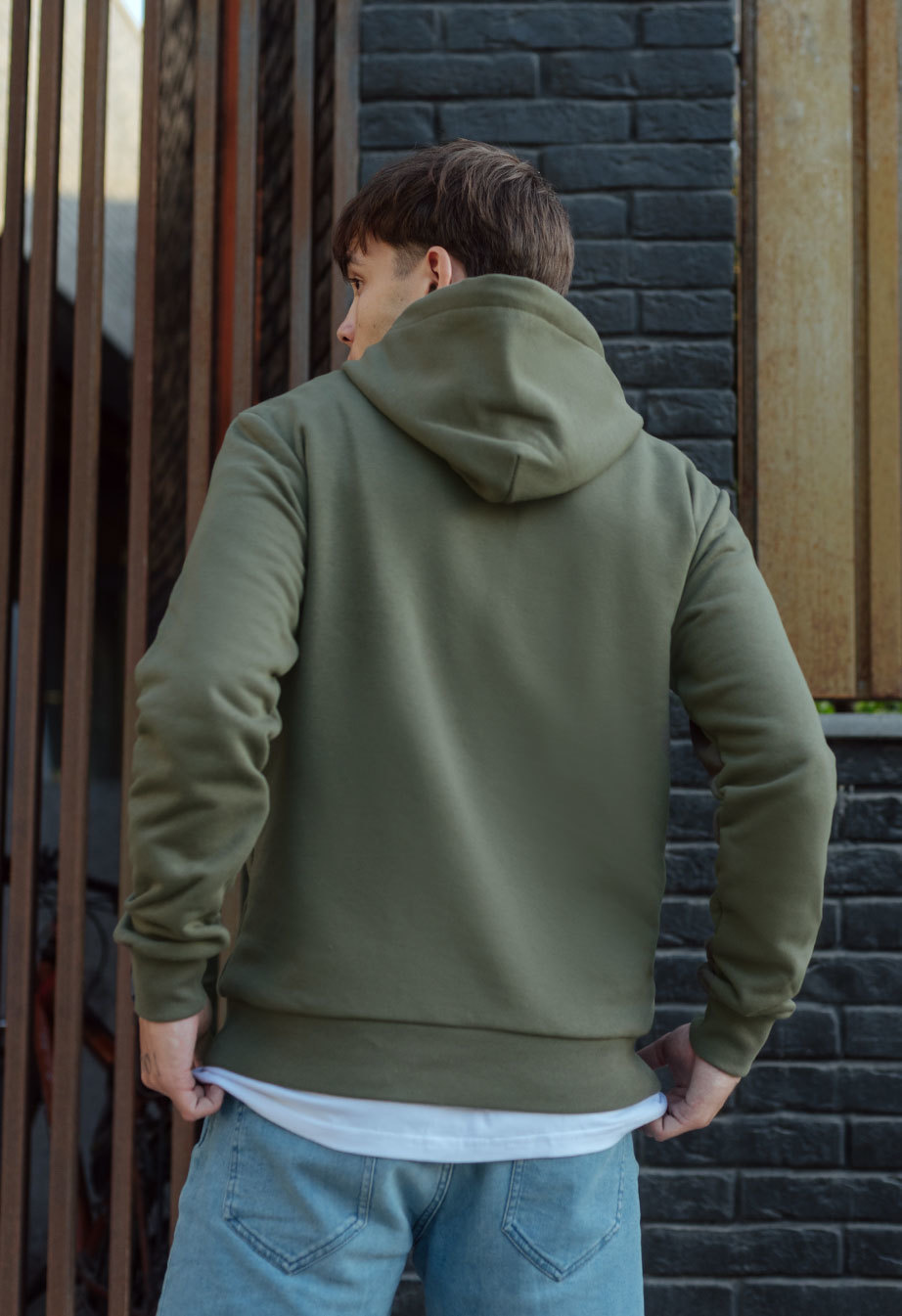 Толстовка чоловіча Staff olive basic оливкового кольору для хлопця однотонна базова купити