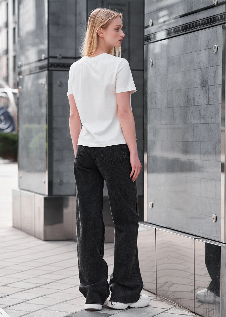 Футболка жіноча Staff sum white біла однотонна молодіжна купити