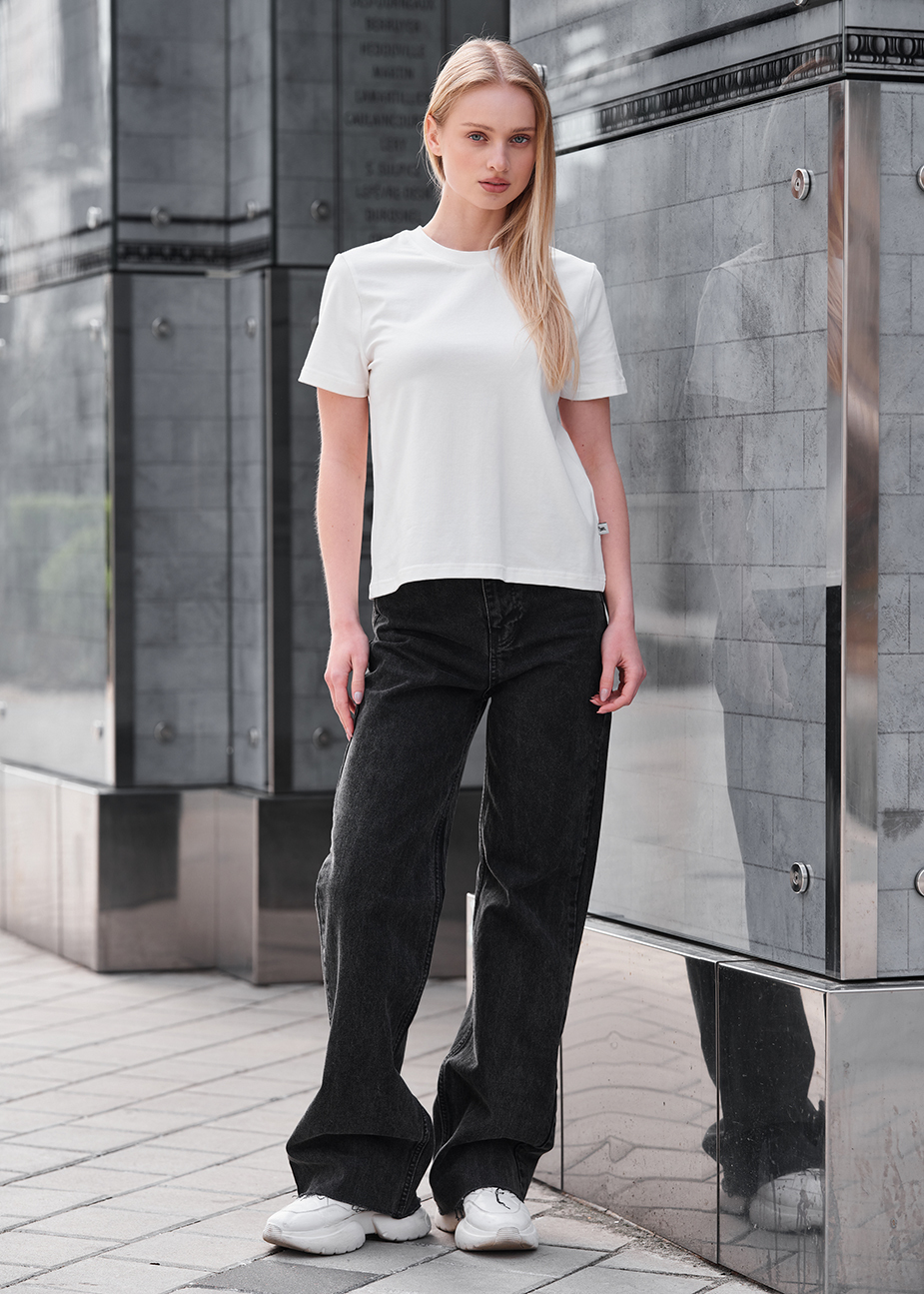 Футболка жіноча Staff sum white біла однотонна молодіжна купити