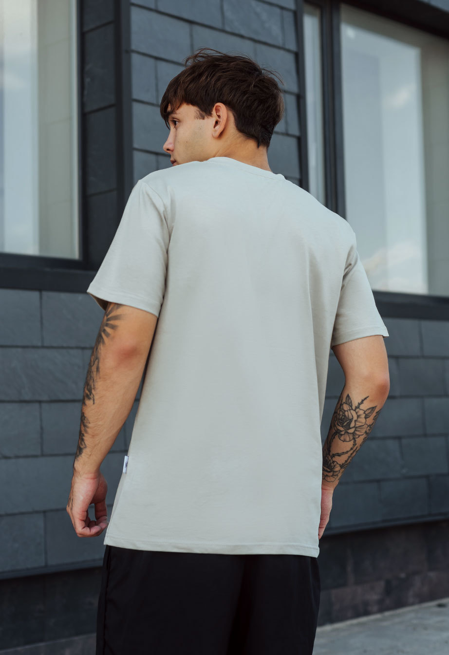 Футболка чоловіча Staff light gray basic світло-сіра брендова однотонна базова бавовняна купити