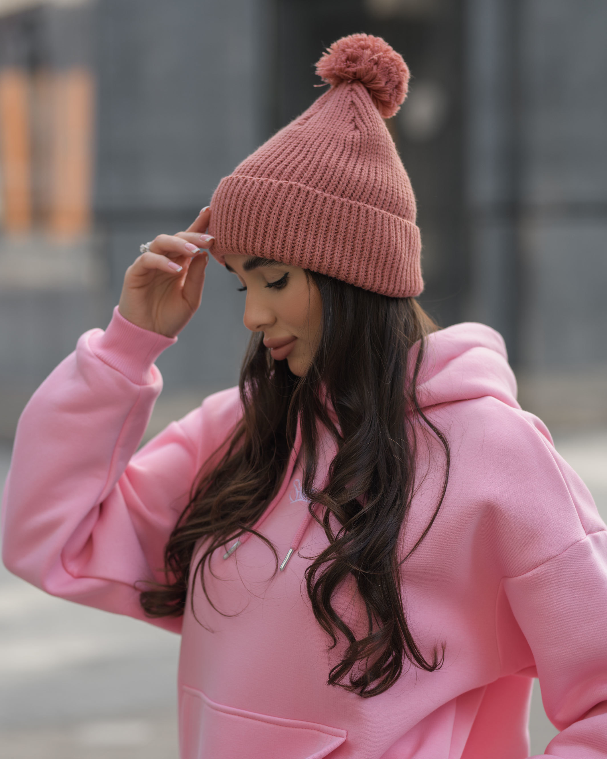 Зимова шапка жіноча Staff pompon peach персикового кольору недорога ...