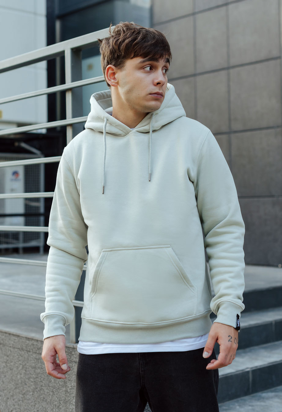 Чоловіче худі Staff light gray olive basic fleece сіро-оливкового кольору утеплене базове для ...