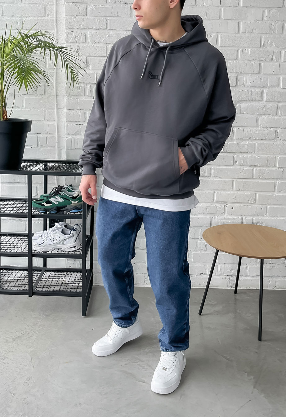 Чоловіче худі Staff gray logo oversize сіре недороге оверсайз бавовняне з логотипом ціна