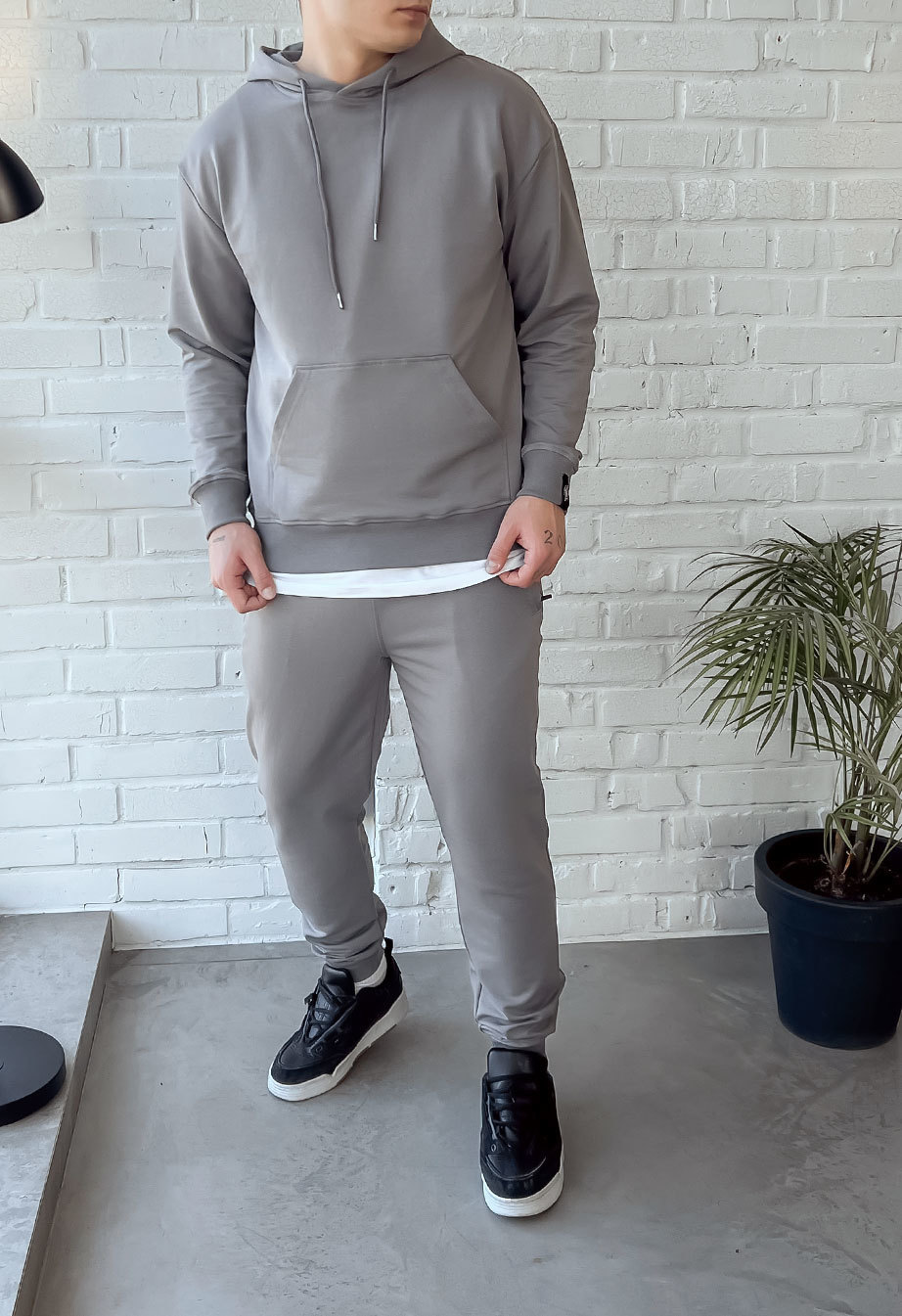 Чоловічий спортивний костюм Staff gray basic сірий однотонний модний базовий ціна