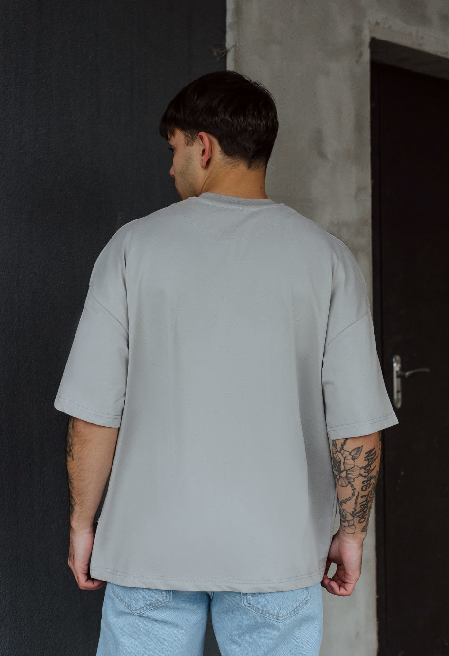 Чоловіча футболка Staff gray basic oversize сіра недорога базова однотонна оверсайз купити