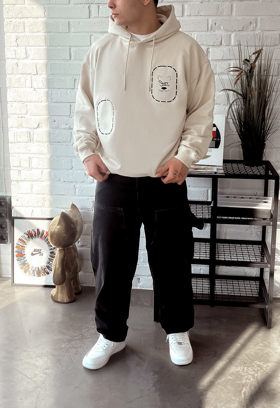 Толстовка чоловіча Staff x White Dog beige аплікація бежева з принтом ...