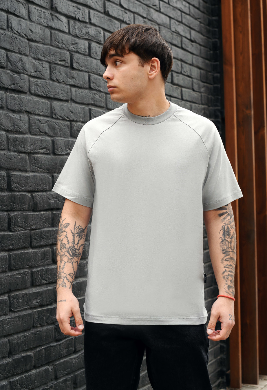 Футболка чоловіча Staff light gray basic світло-сіра для хлопця однотонна базова купити