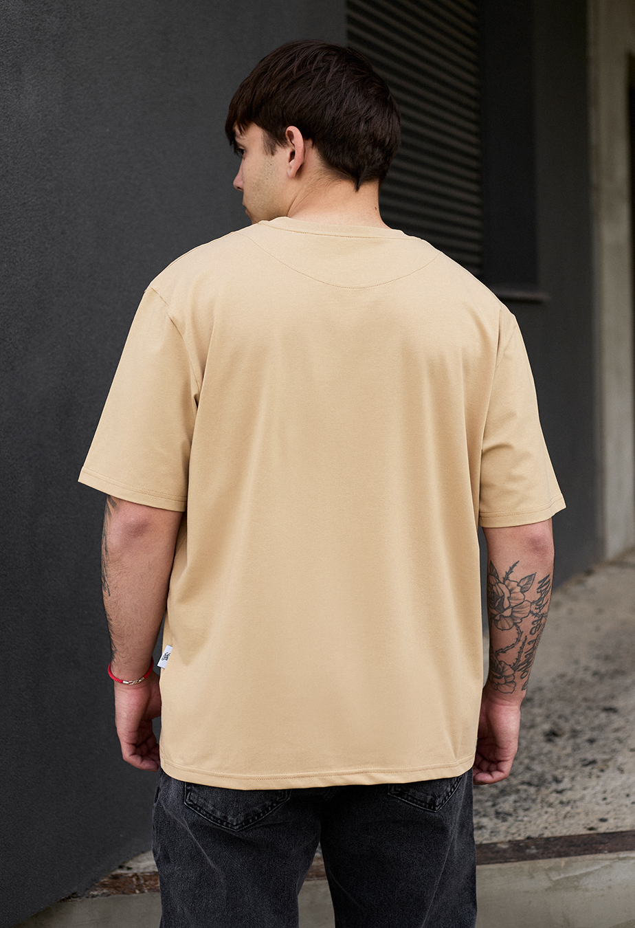 Футболка чоловіча Staff future oversize бежева для підлітка з надписом оверсайз купити