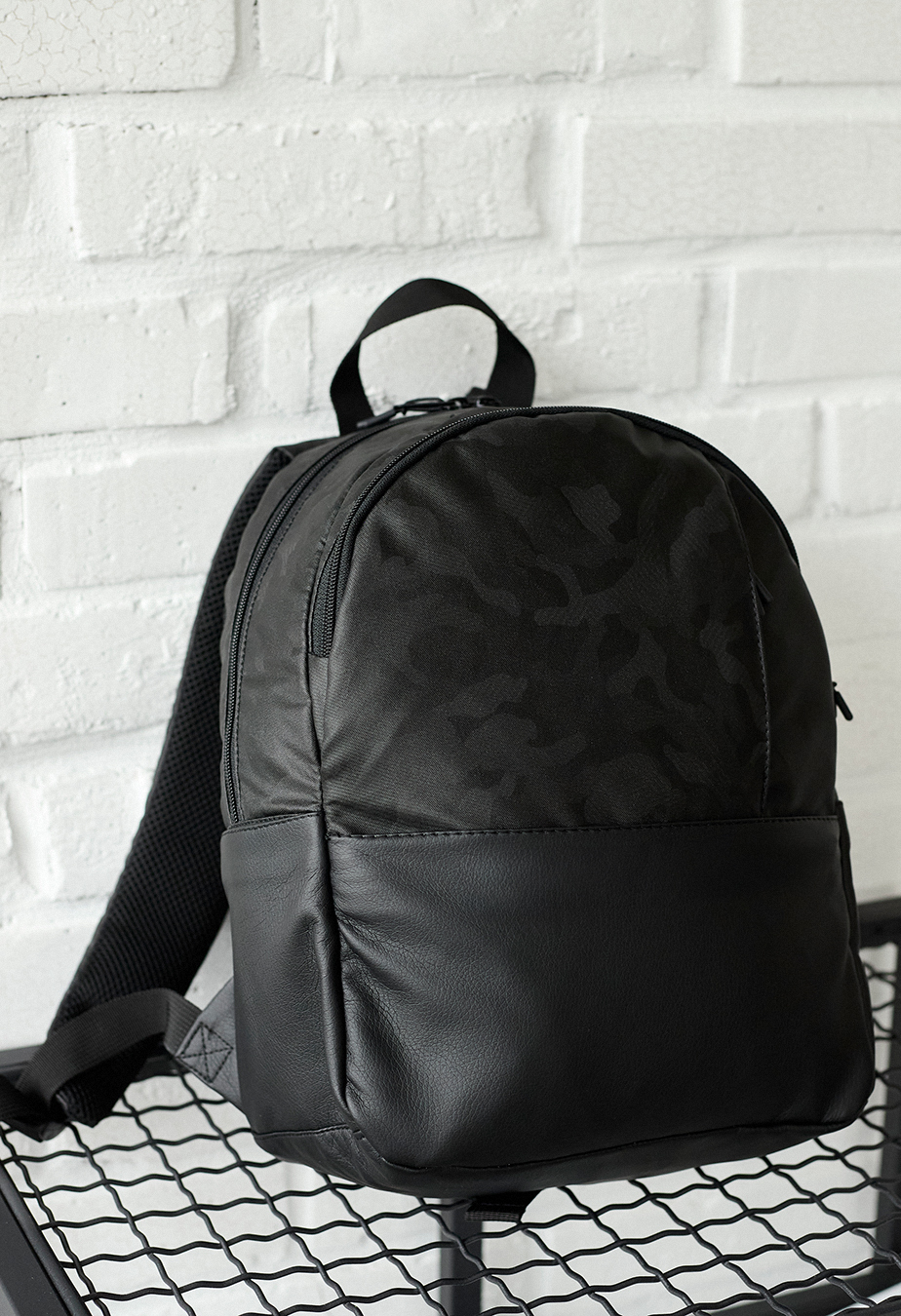 Рюкзак для ноутбука Staff 15L black camo чорний камуфляж еко шкіра ...