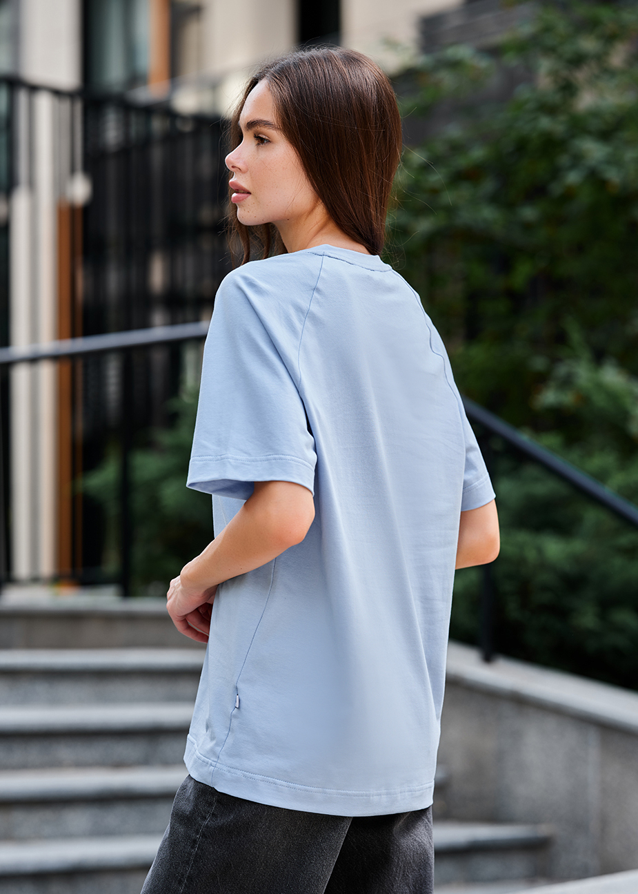 Жіноча футболка Staff ar light blue oversize блакитна однотонна для жінки оверсайз бавовняна купити