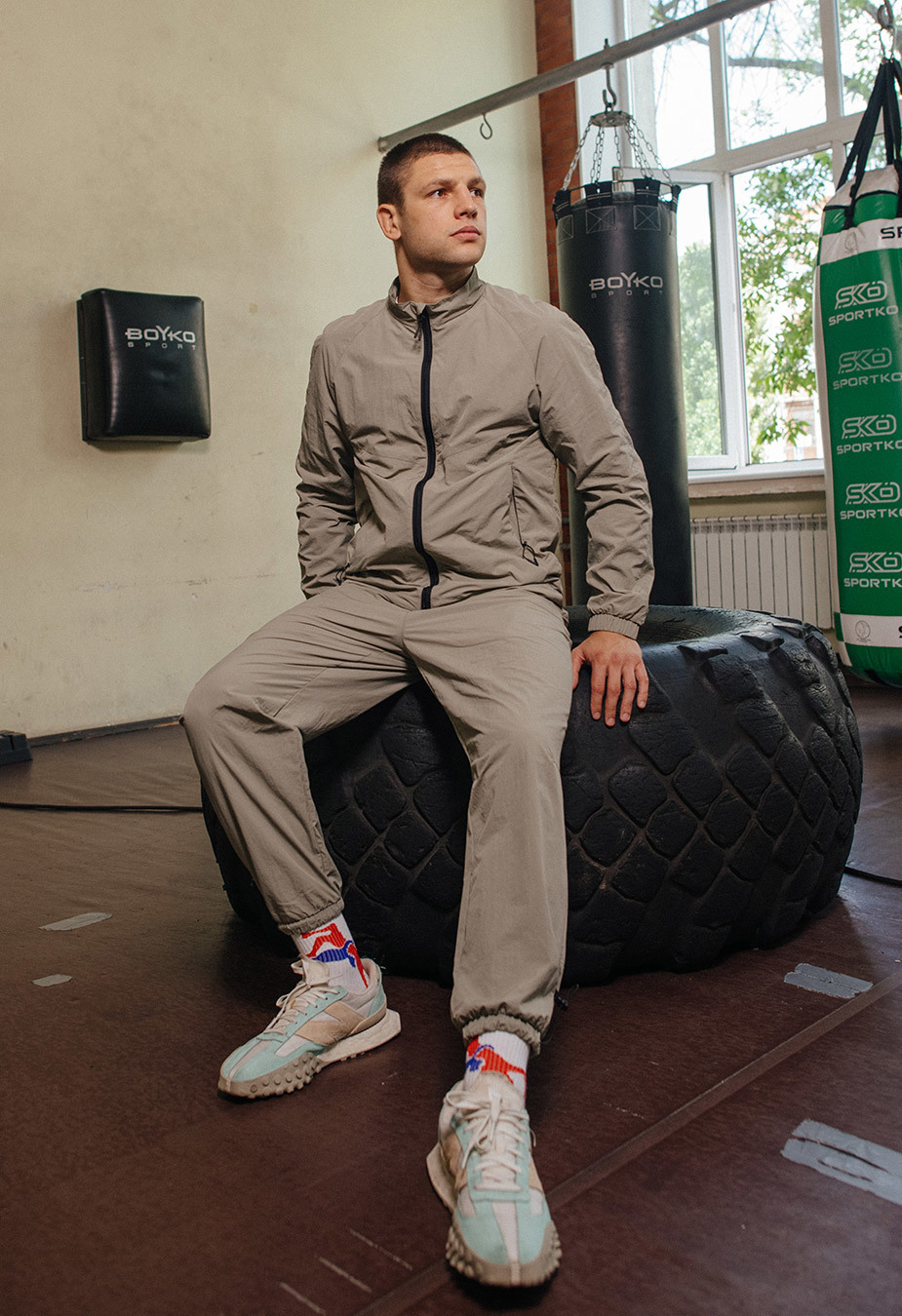 Спортивний костюм чоловічий Staff x Hrytsenko Team коричнево-оливкового кольору молодіжний ...