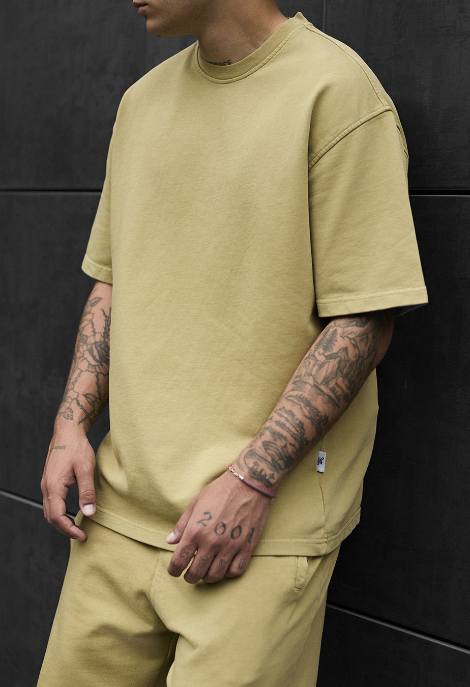 Комплект шорти і футболка Staff olive premium oversize оливкового кольору на літо бавовняний ...