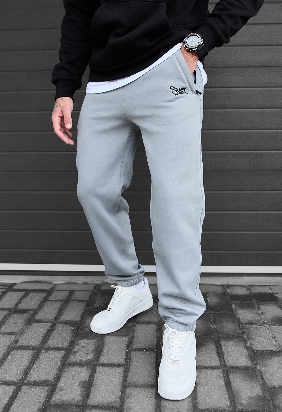 Спортивні штани чоловічі Staff lu light gray logo fleece світло-сірі бавовняні з логотипом теплі ...