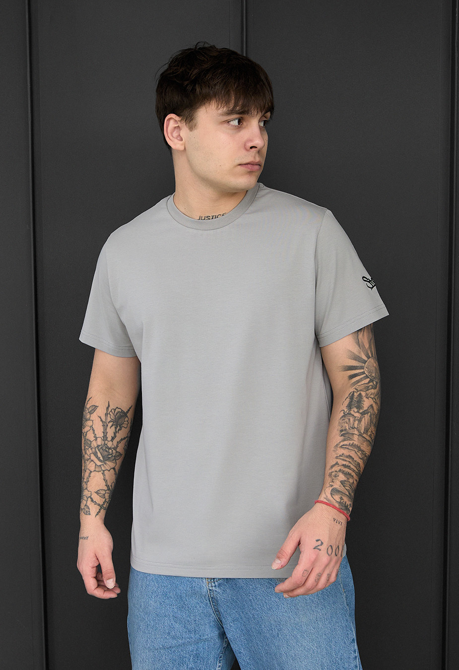 Футболка чоловіча Staff pi light gray logo світло-сіра з логотипом недорога купити