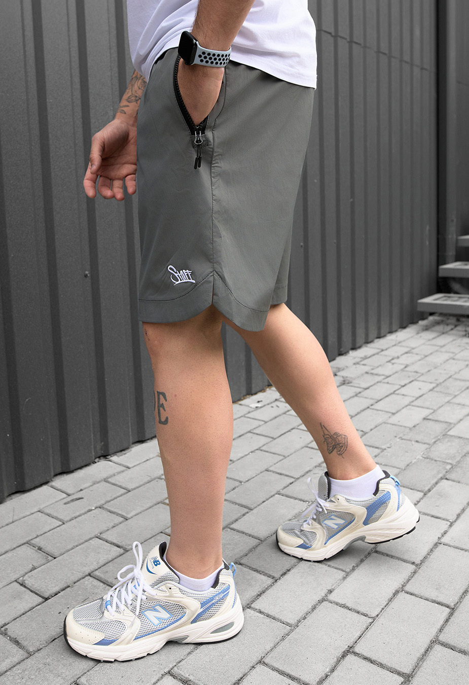 Шорти чінос Staff loo gray logo сірі з логотипом літні модні купити