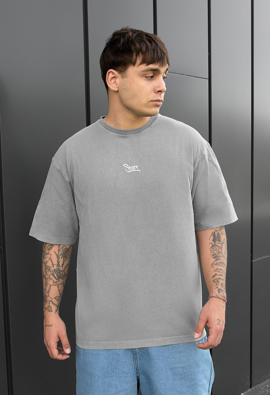Футболка чоловіча Staff gray logo oversize сіра бавовняна оверсайз брендова з логотипом ціна
