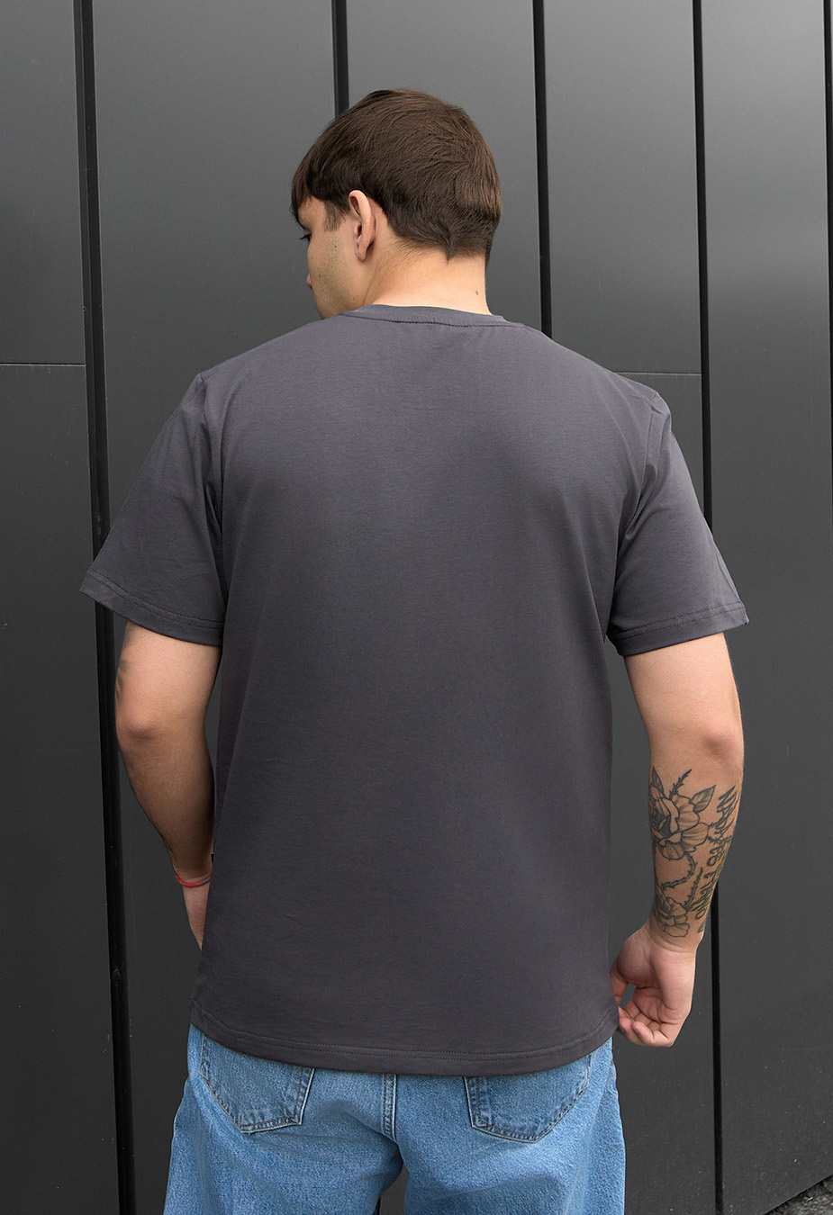 Футболка чоловіча Staff dark gray темно-сіра для хлопця бавовняна купити