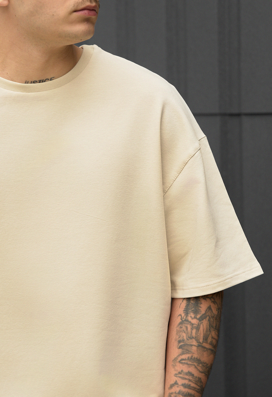 Футболка чоловіча Staff milk oversize premium молочного кольору оверсайз стильна купити