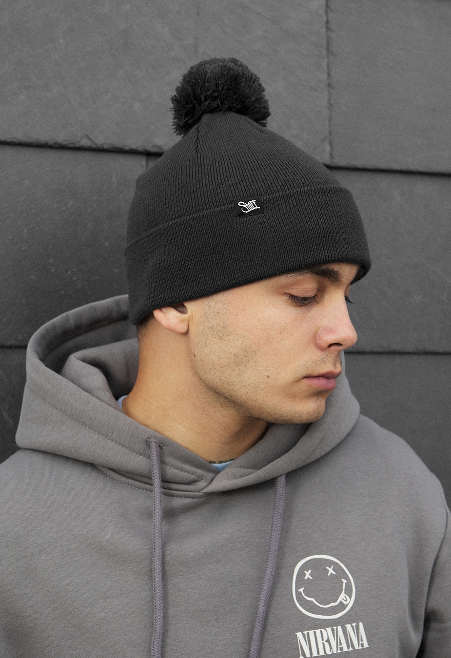 Шапка чоловіча Staff dark gray pompon темно-сіра стильна тепла з ...